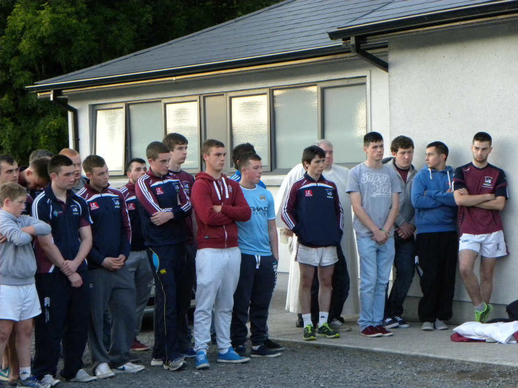 Seat unveiled to Eoin in Abbey Park – Boyle Today | Your News, Your ...