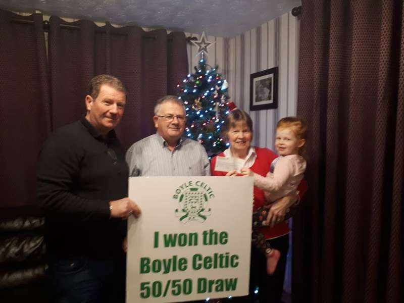 Pat and Mary receive their winning cheque – Boyle Today | Your News ...